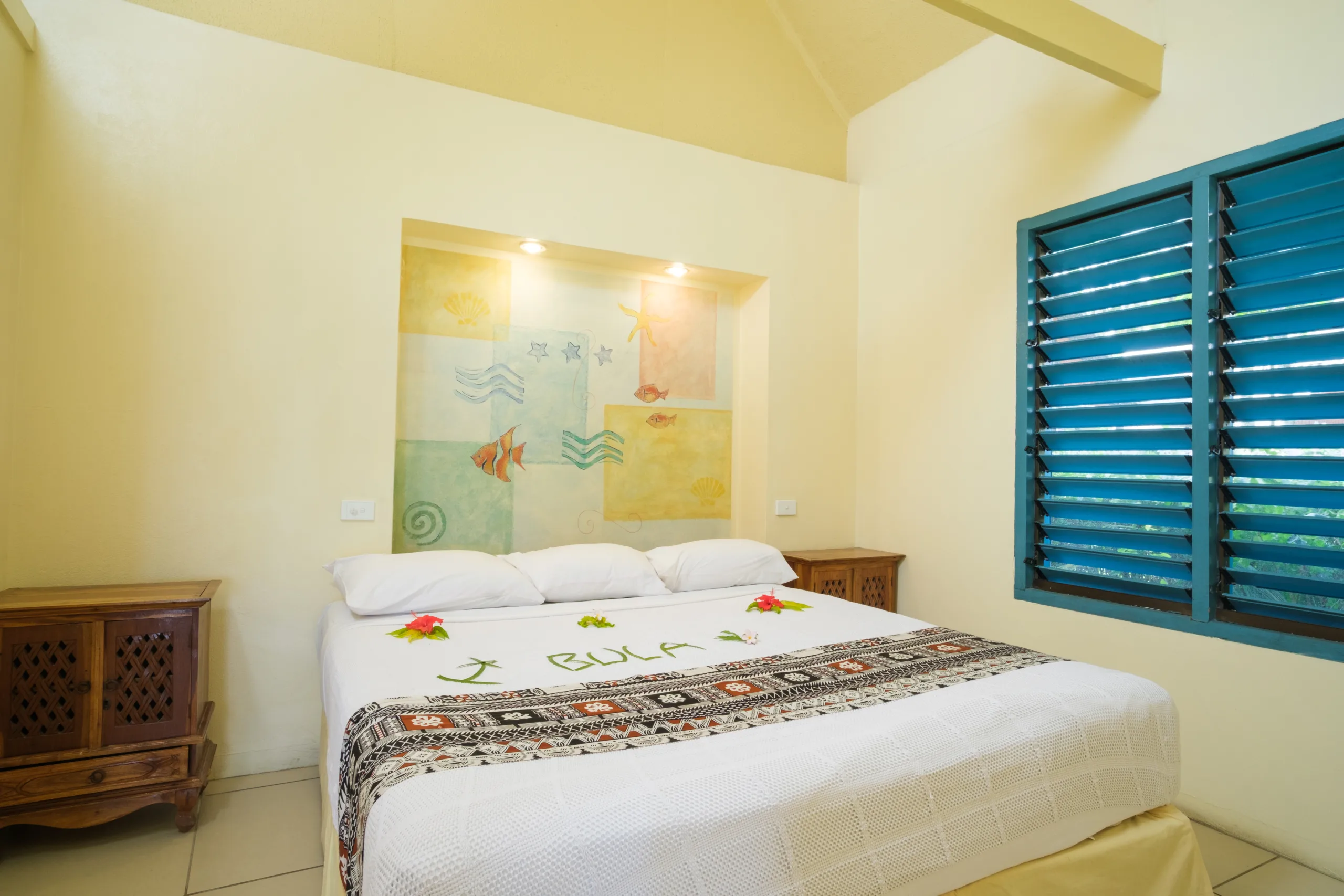 Ocean View Bure- Fiji Hideaway Resort & Spa - Fiji Hideaway Resort & Spa
