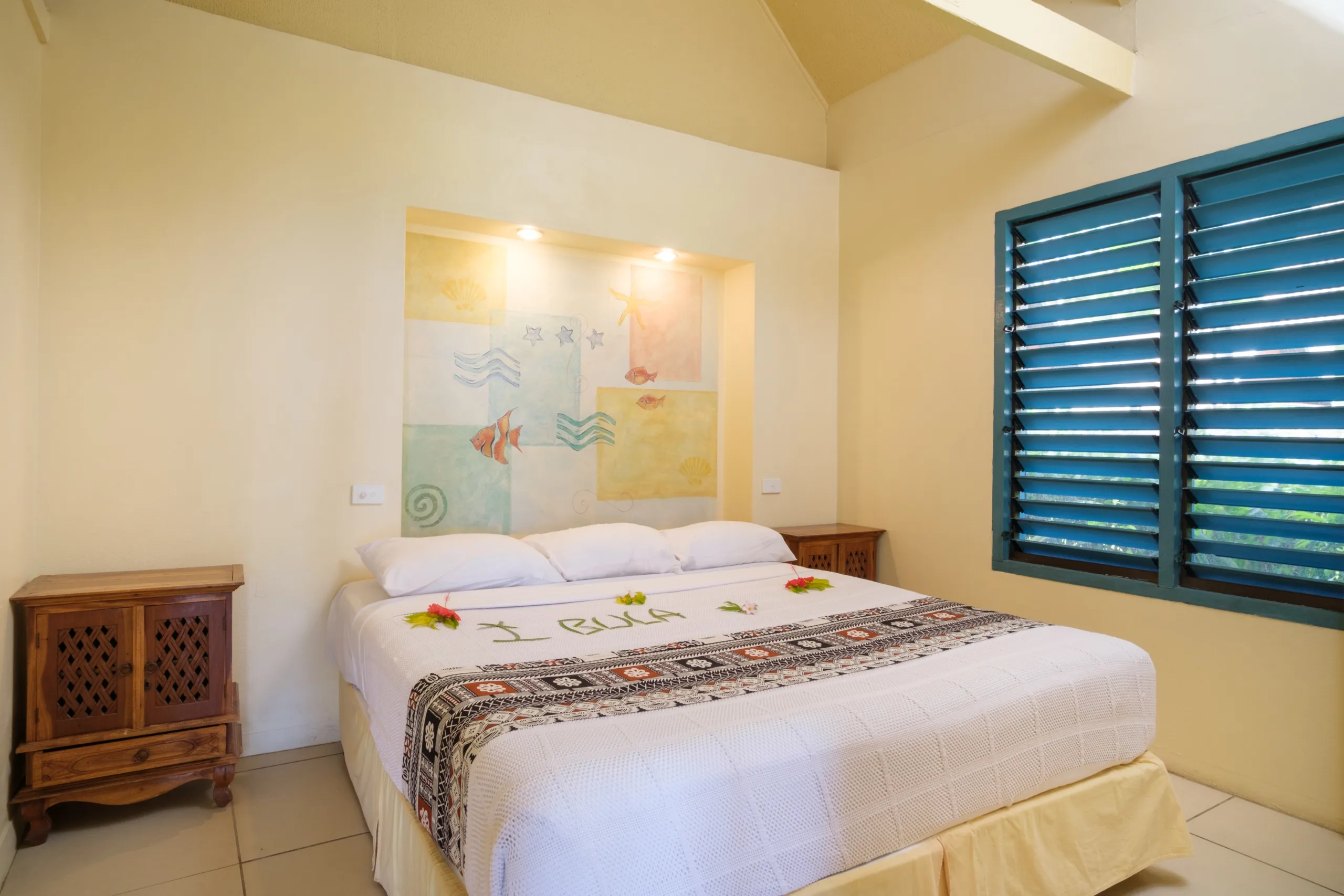 Ocean View Bure- Fiji Hideaway Resort & Spa - Fiji Hideaway Resort & Spa