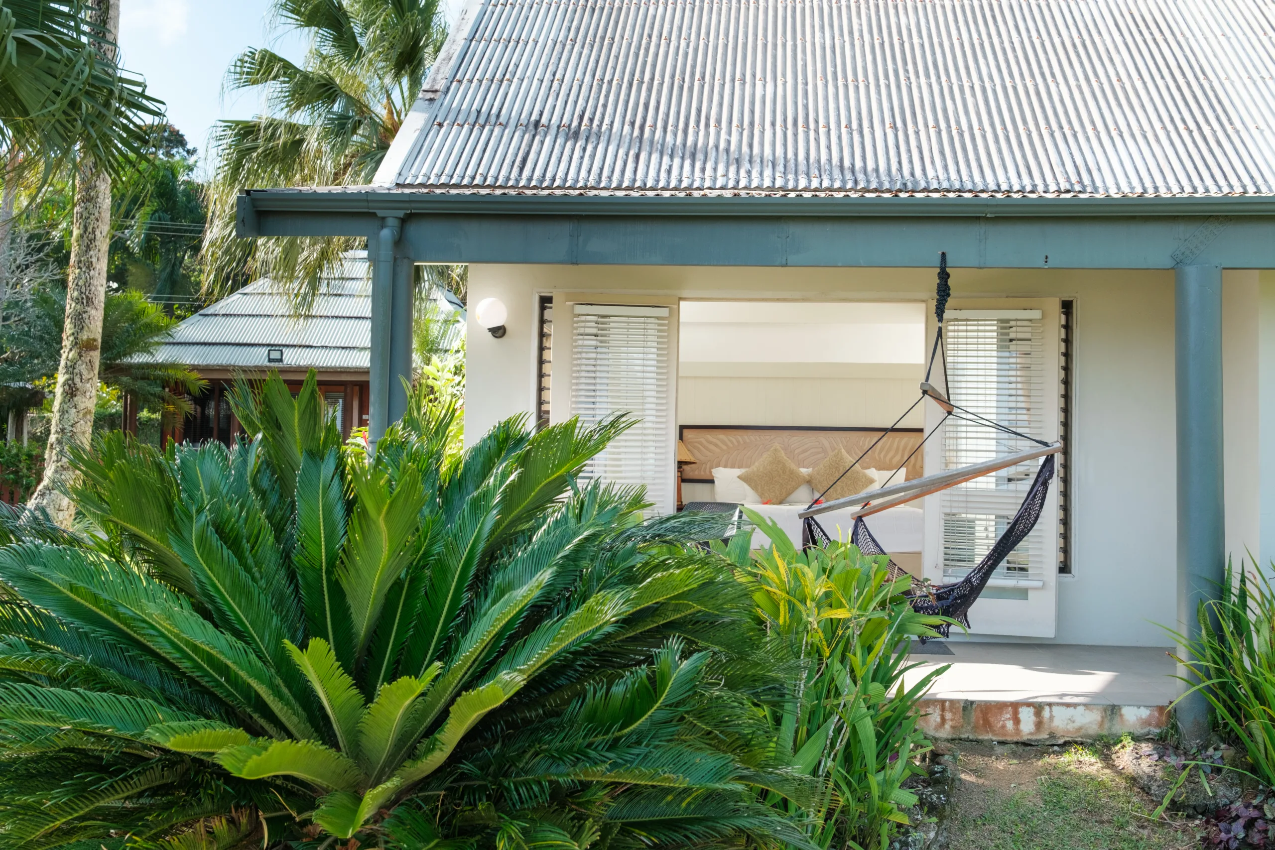 Deluxe Beachfront Bure – Premium Beachfront Accommodation at Fiji ...