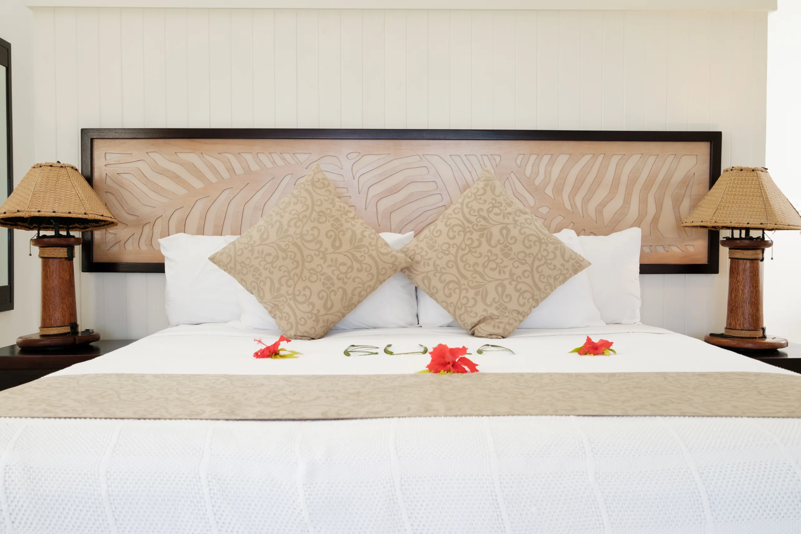 Deluxe Beachfront Bure – Premium Beachfront Accommodation at Fiji ...